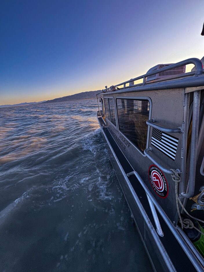 Body of 23-year-old man recovered after watercraft overturns on Utah ...